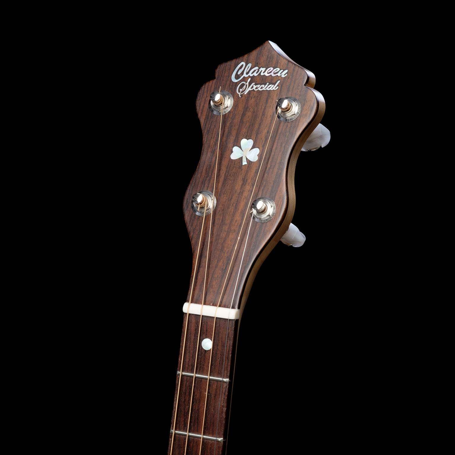 Special • Clareen Banjos